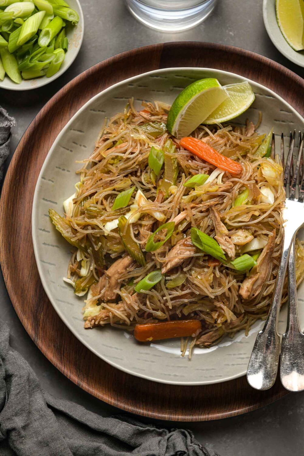 How to Cook Filipino Pancit Bihon (Guisado) - Lemons + Anchovies